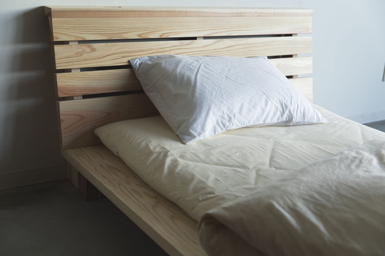 YUNAGI 杉（ヘッドボード有り） | KOTOYA